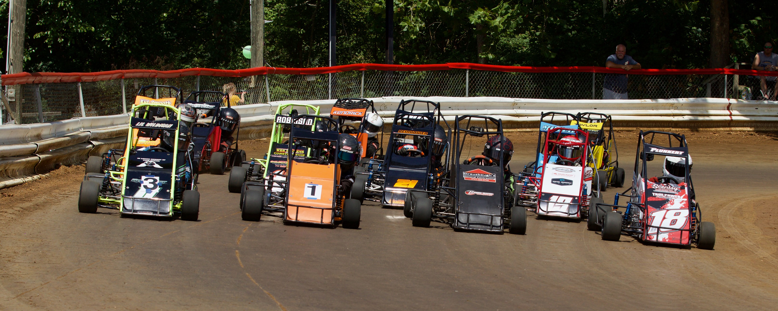 Hagerstown QMA -"Fastest Little Dirt Track in the East" – Home